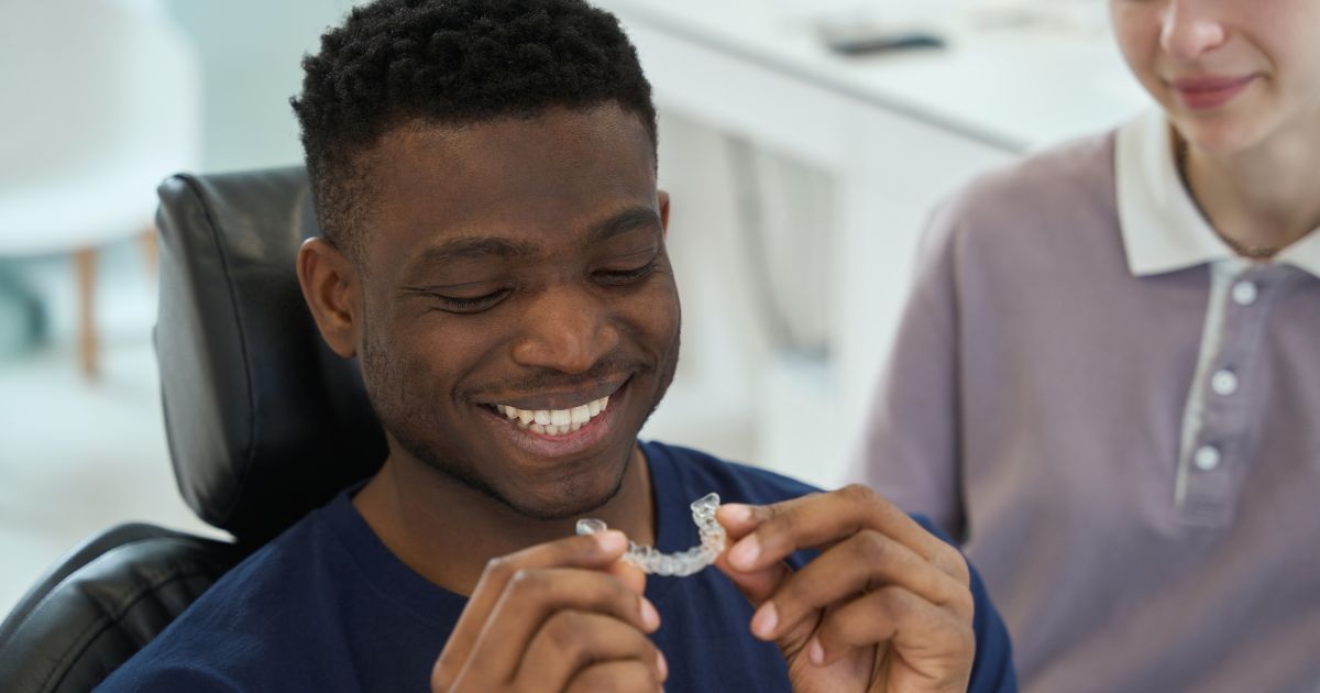 How to Clean Invisalign 101: A Complete Guide | Insoft & Hurst Orthodontics